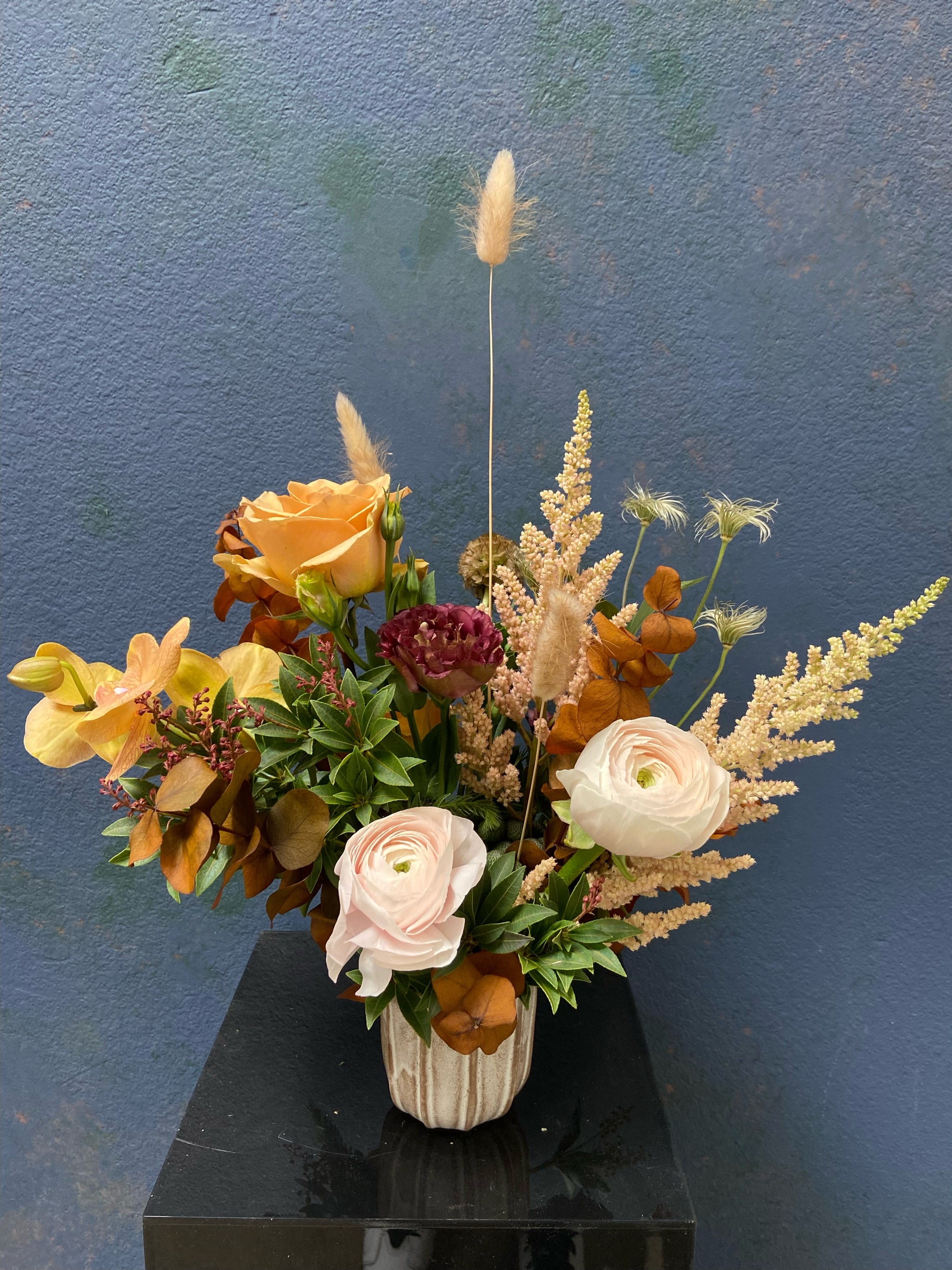 Mini Arrangement – GillyFlowers